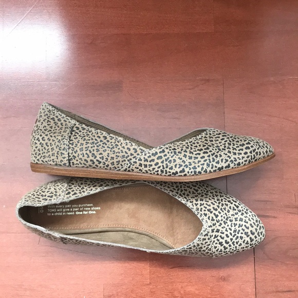 Toms | Shoes | Toms Jutti Suede Leopard Print Flat | Poshmark